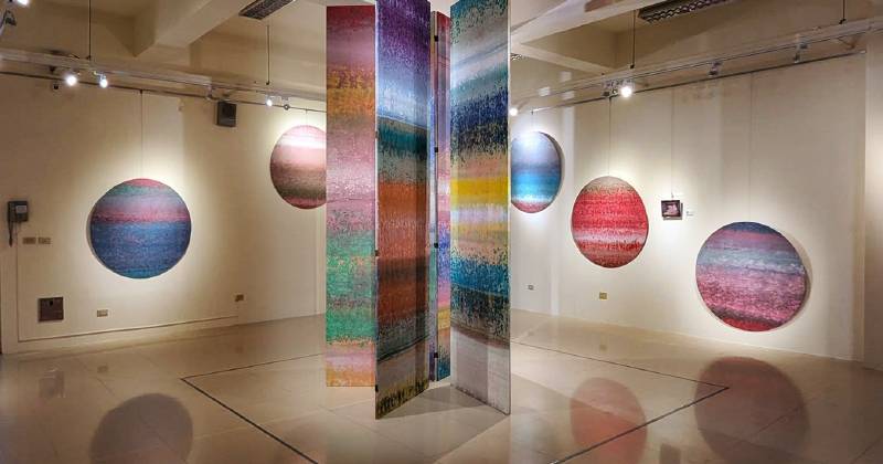 Gina Hong Guang （積吶虹光）：【虎山藝術館．TW｜愛與和平 : 青天白日滿地「虹」神木 (蝴蝶谷) - 積吶虹光 LEF】TW ...